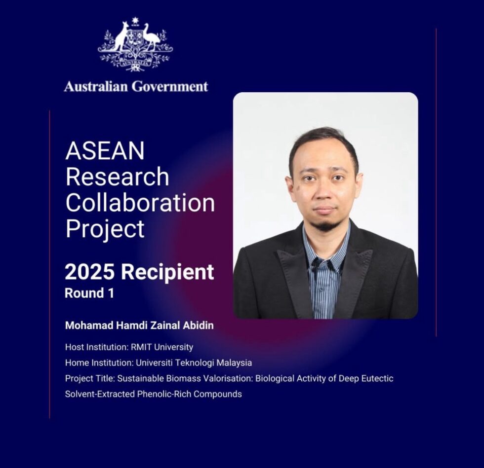 Dr. Mohamad Hamdi Receives ASEAN Research Collaboration Project 2025 Award | Faculty of Science ...